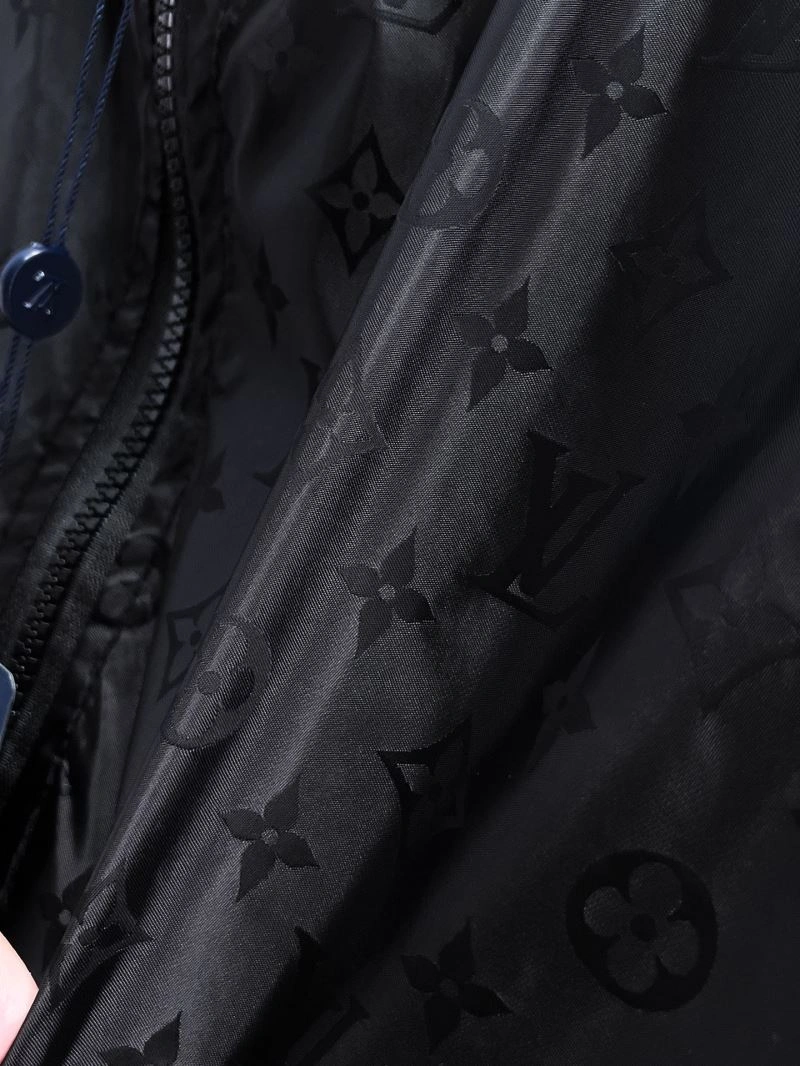Legit Louis Vuitton Outwear