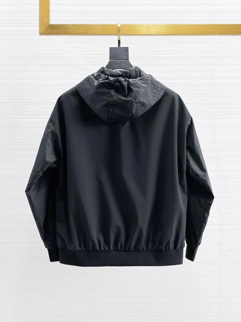 Official Louis Vuitton Outwear