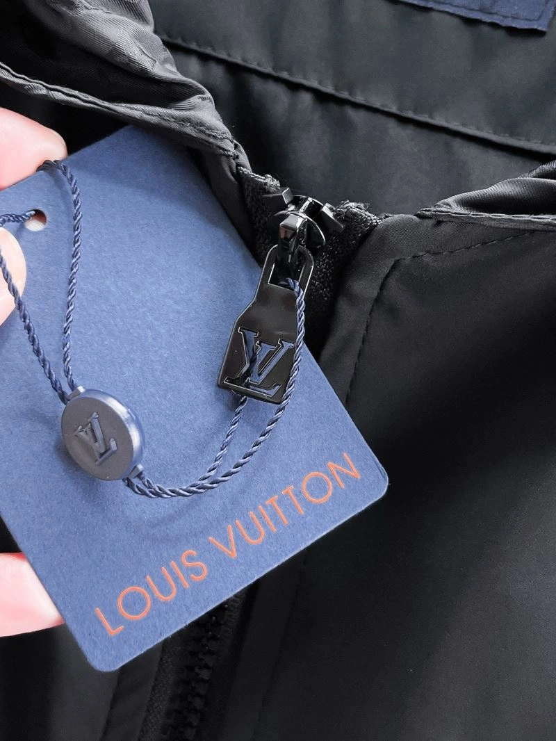 Official Louis Vuitton Outwear