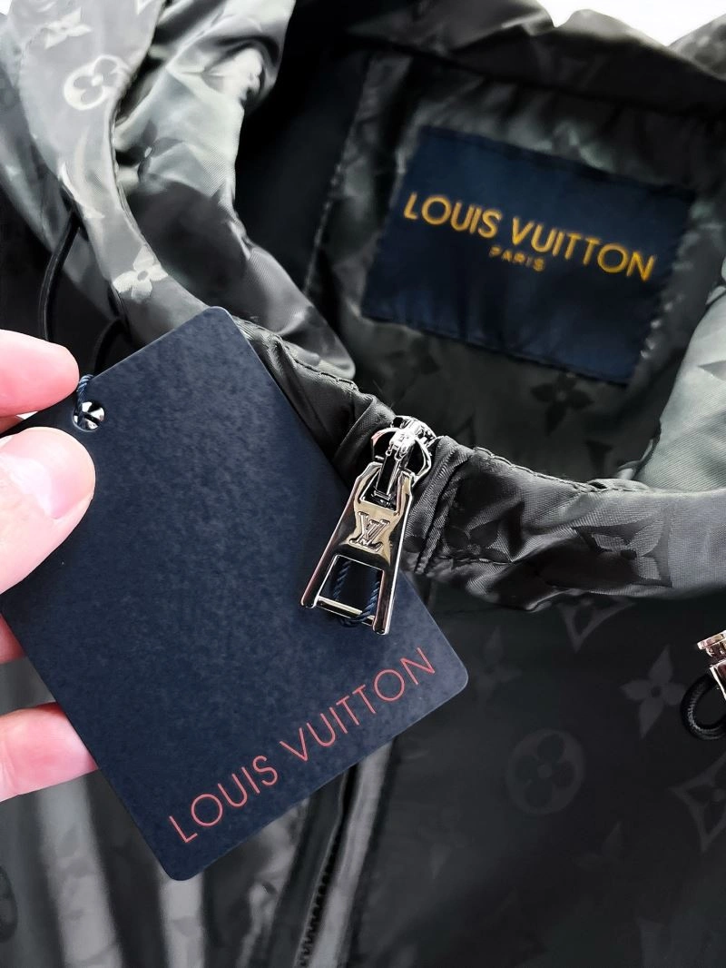 Bargain Louis Vuitton Outwear
