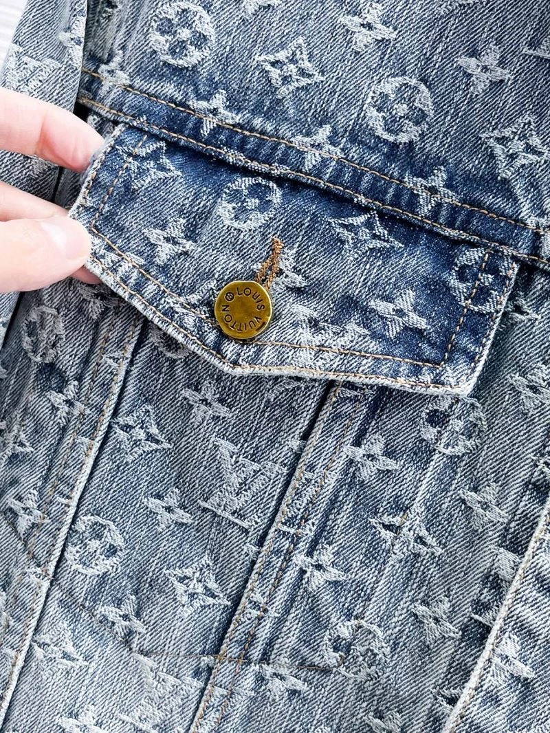 High accuracy Louis Vuitton Outwear