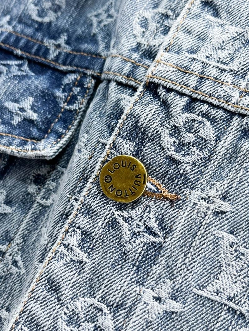 High accuracy Louis Vuitton Outwear