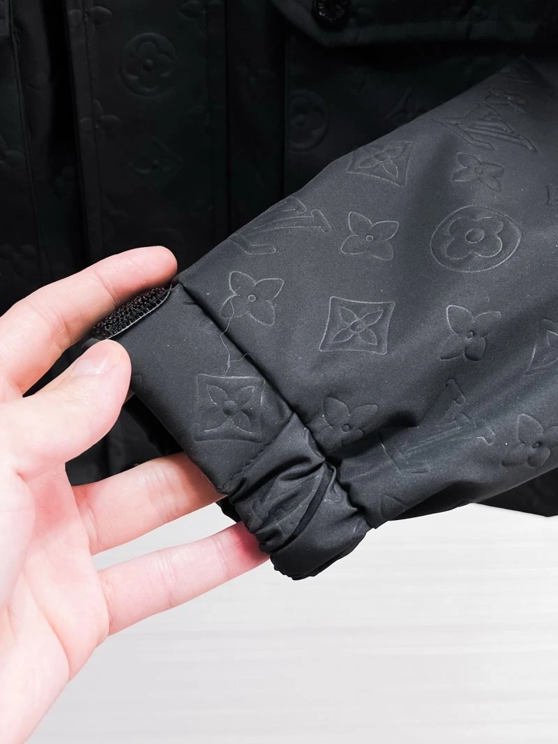 Legit Louis Vuitton Outwear