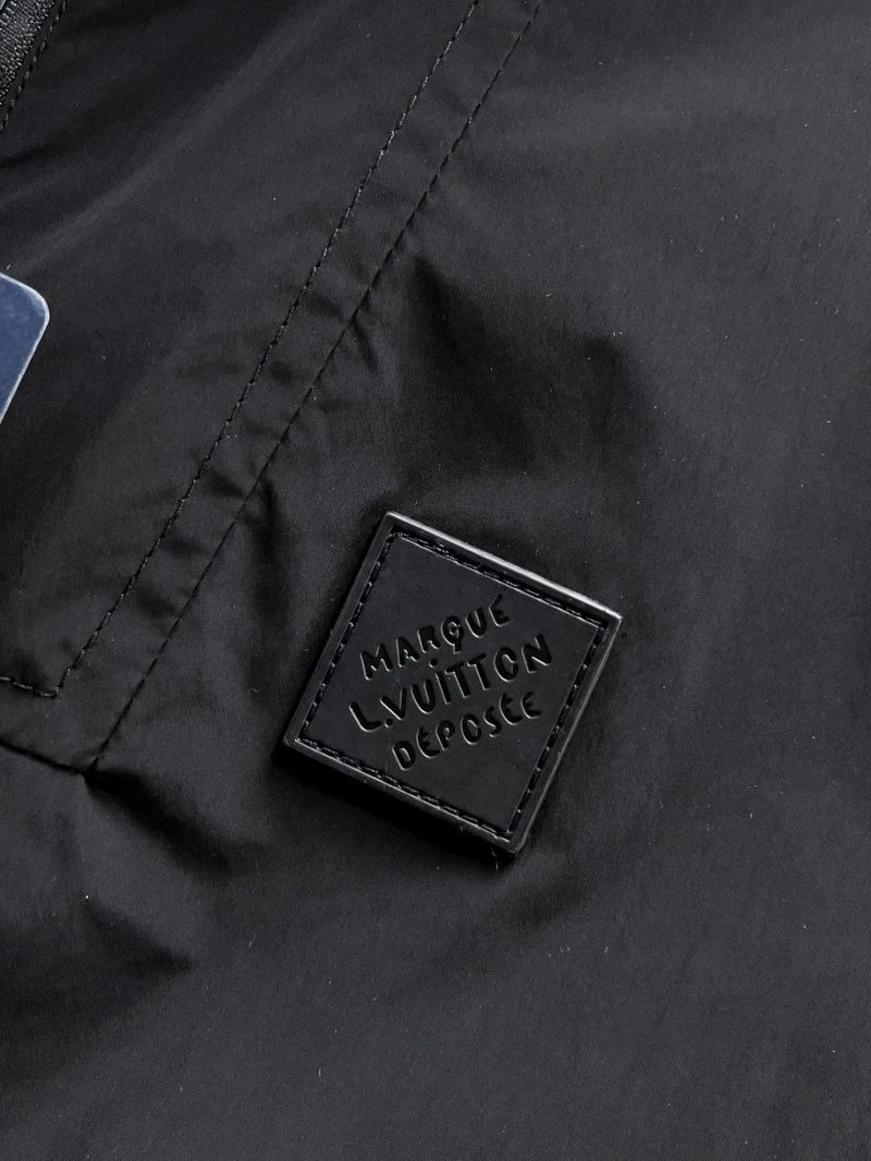 Accurate model Louis Vuitton Outwear