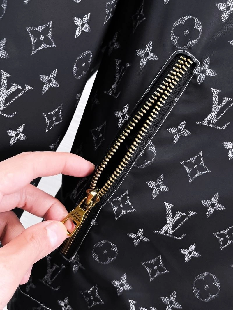 Legit Louis Vuitton Outwear