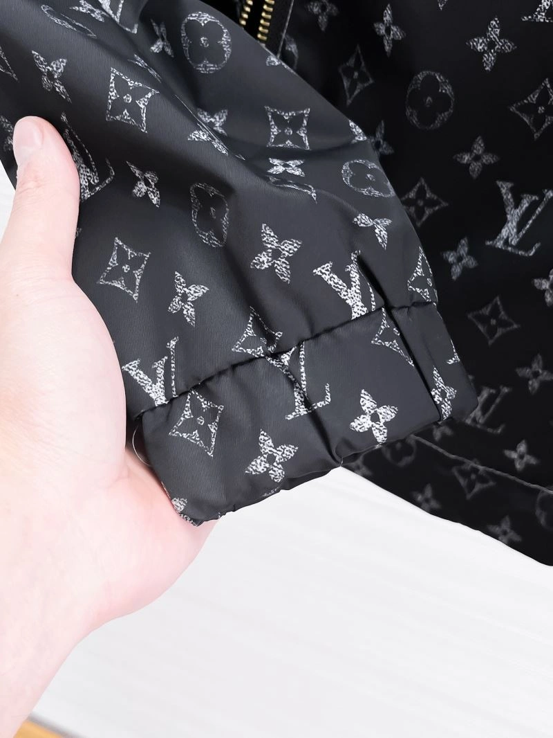 Legit Louis Vuitton Outwear