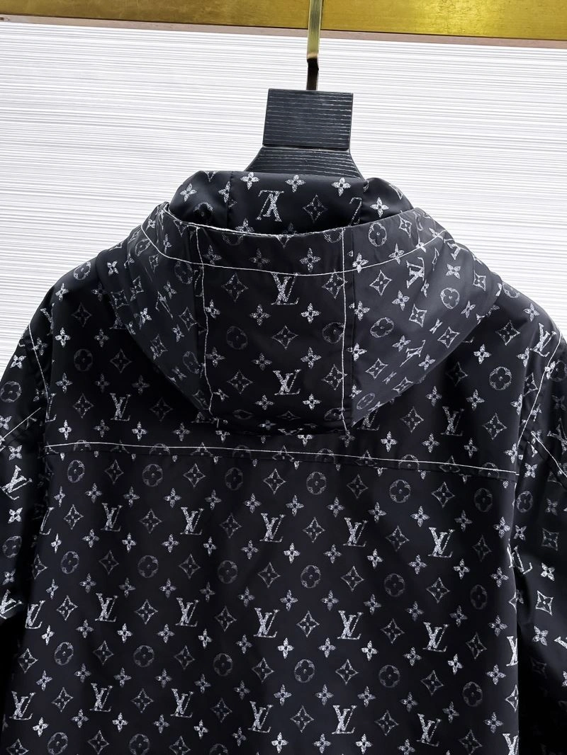Legit Louis Vuitton Outwear