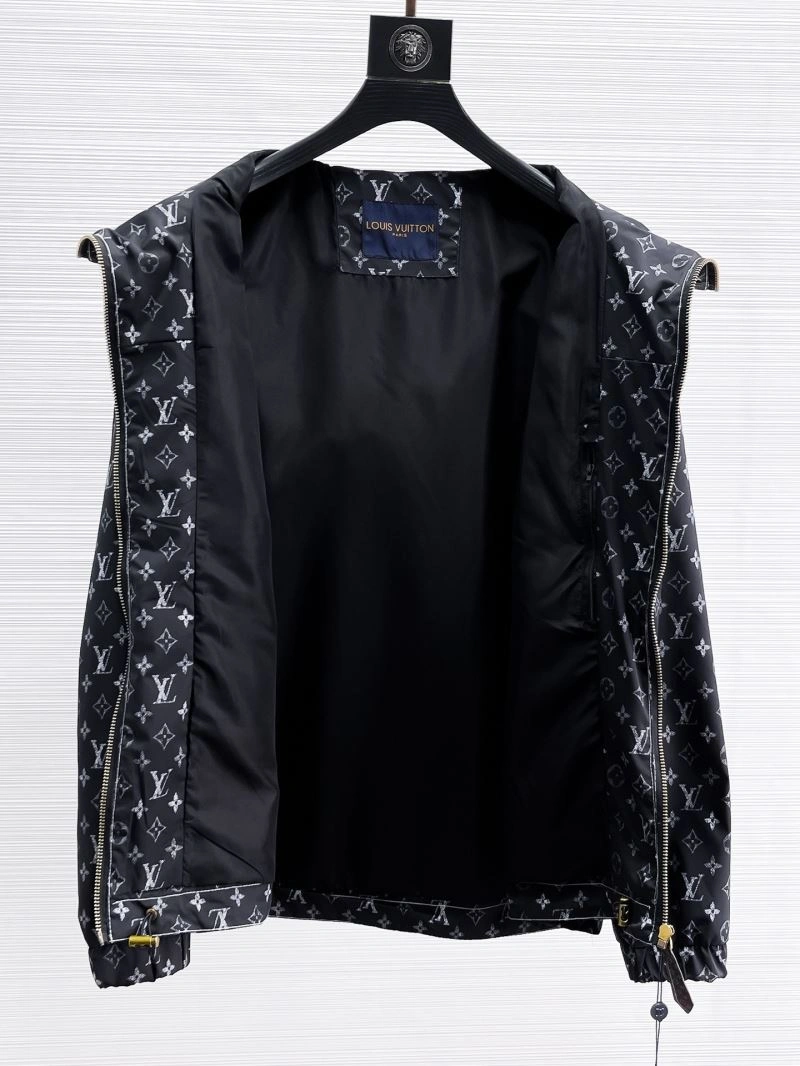 Legit Louis Vuitton Outwear