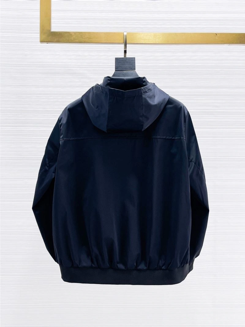 Bargain Louis Vuitton Outwear