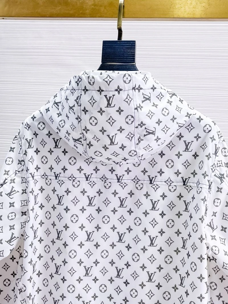 High accuracy Louis Vuitton Outwear