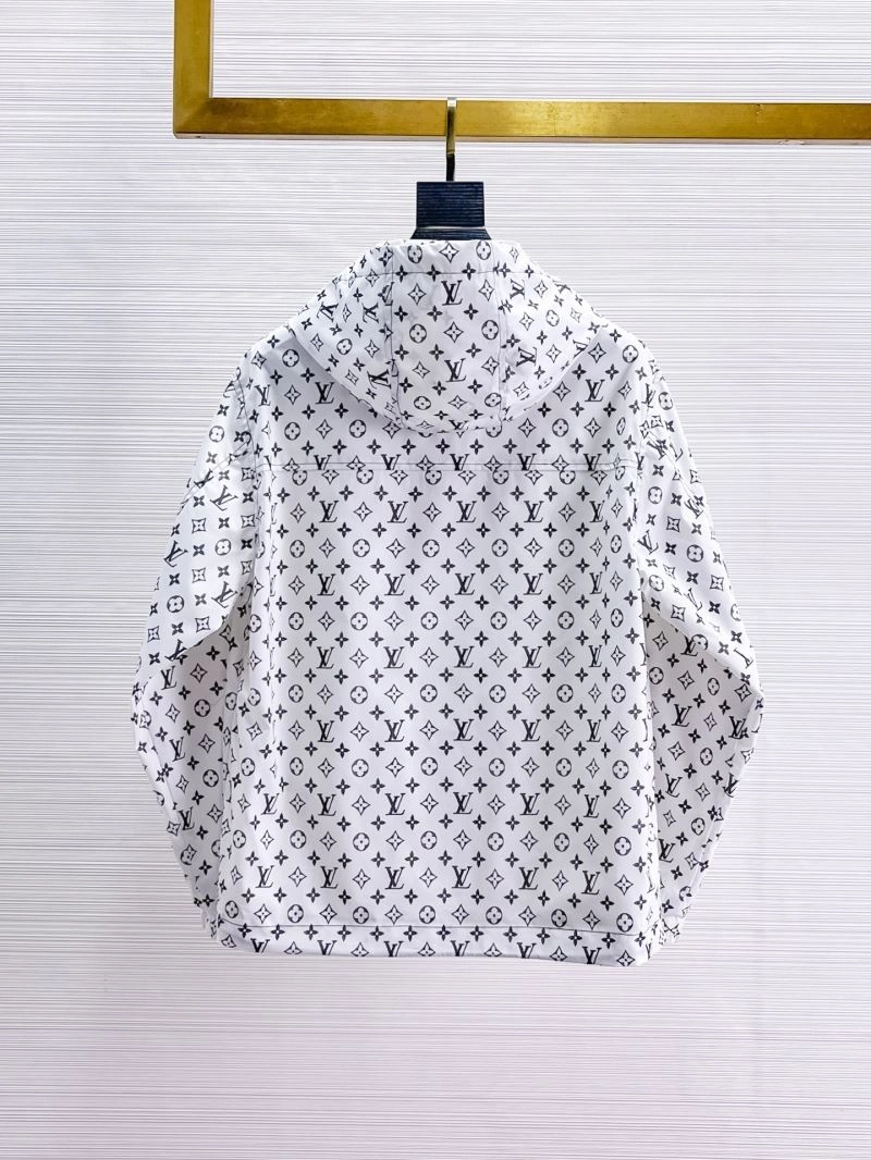 High accuracy Louis Vuitton Outwear