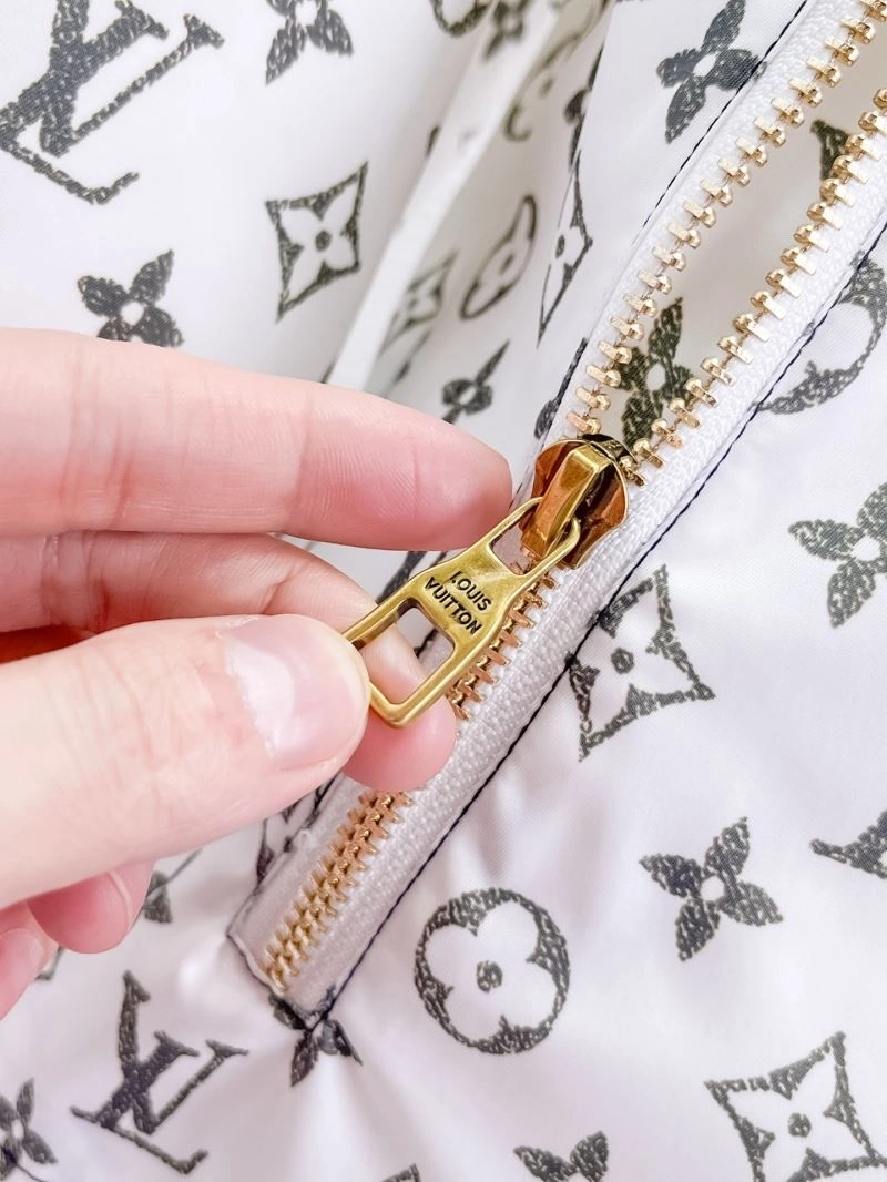 High accuracy Louis Vuitton Outwear