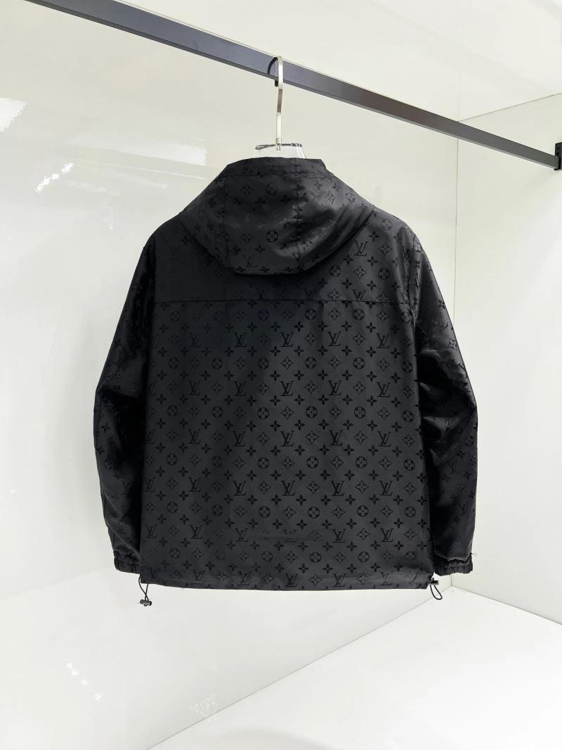 Official Louis Vuitton Outwear