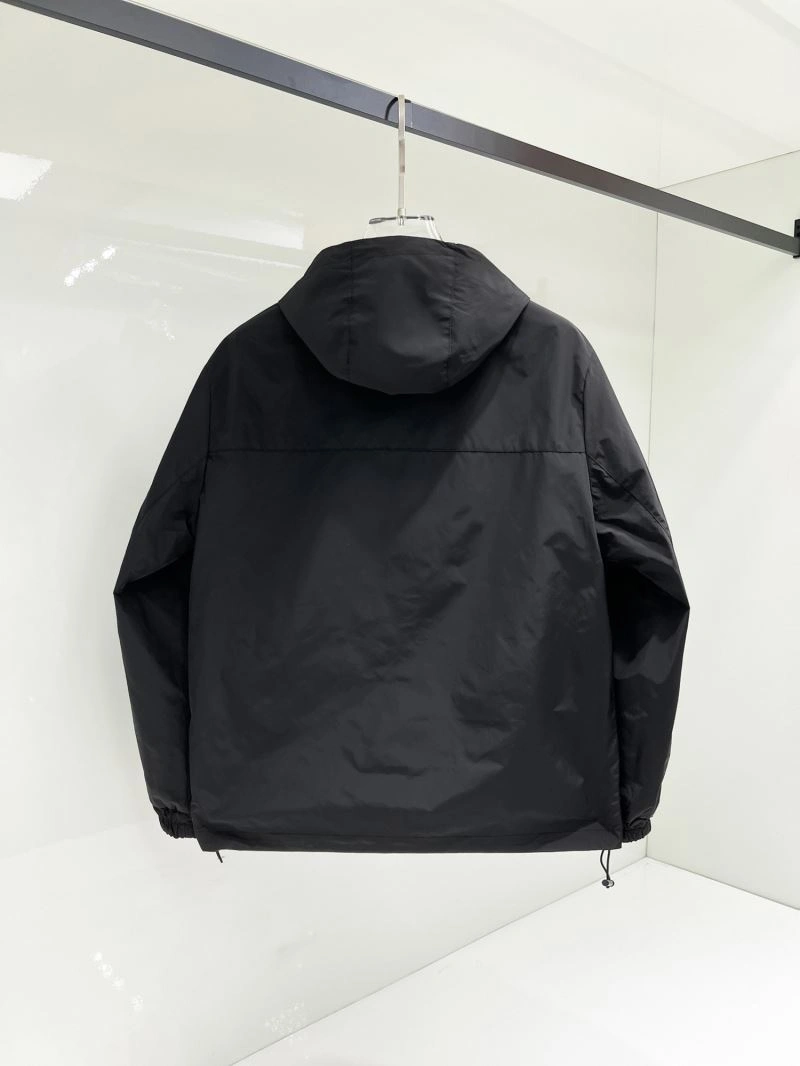 Official Louis Vuitton Outwear