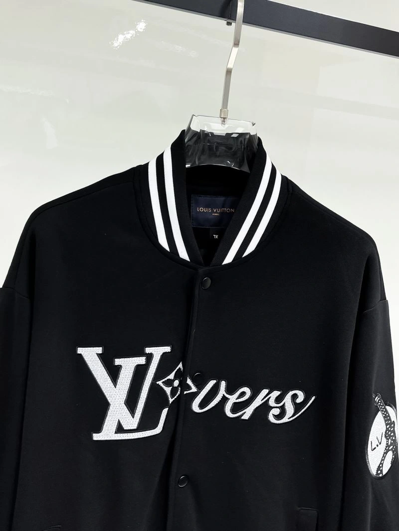 Official Louis Vuitton Outwear