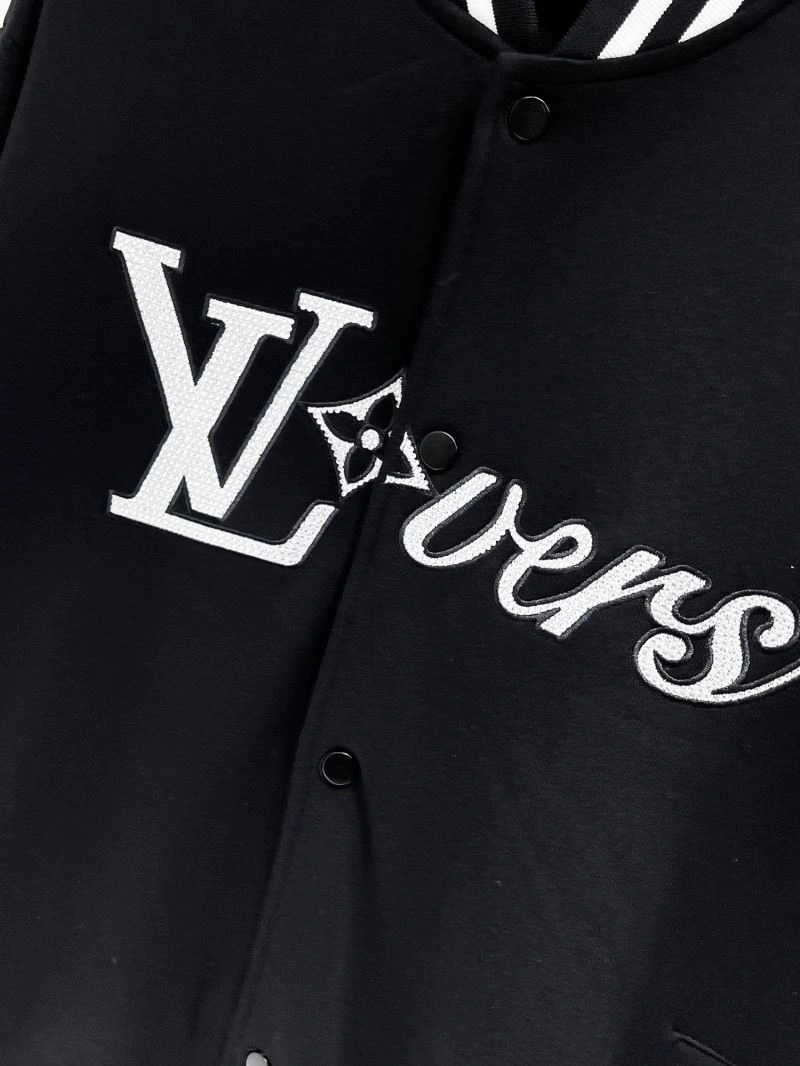 Official Louis Vuitton Outwear