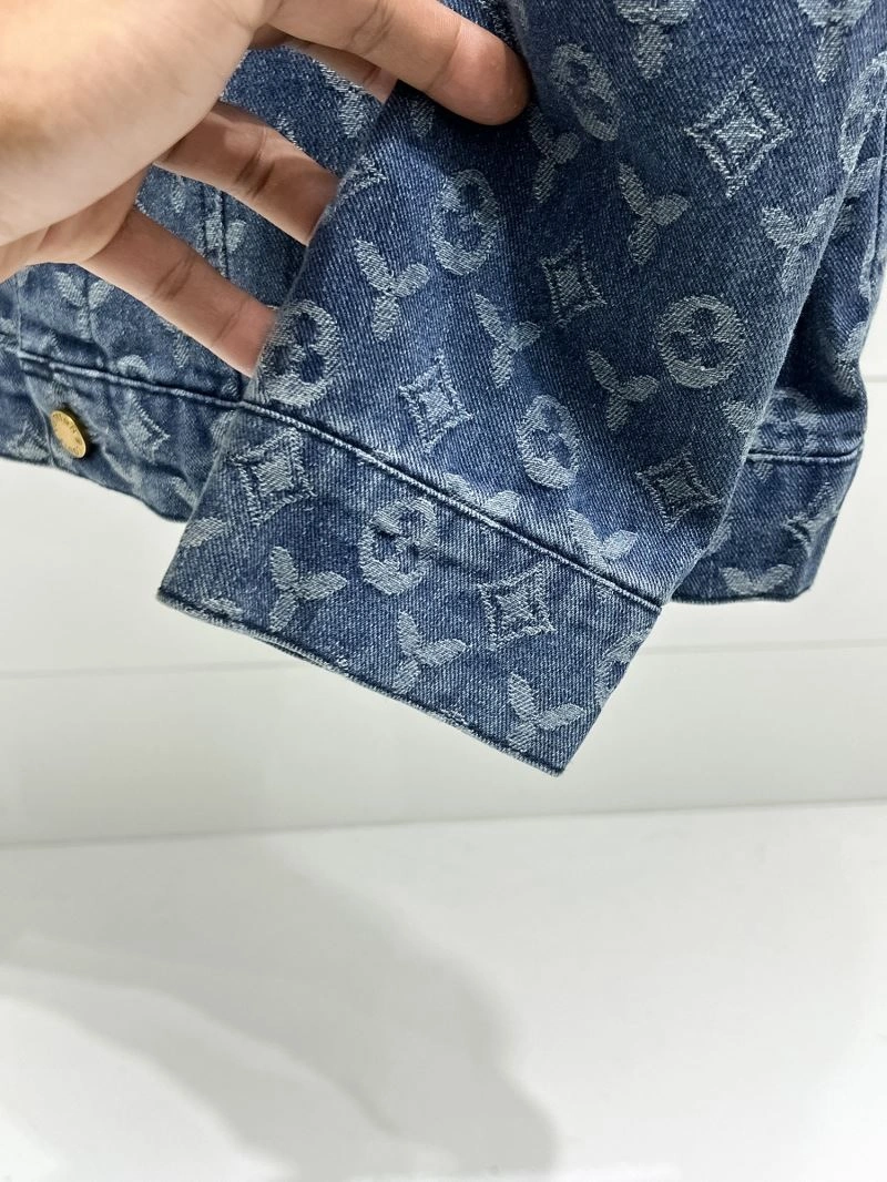 High accuracy Louis Vuitton Outwear