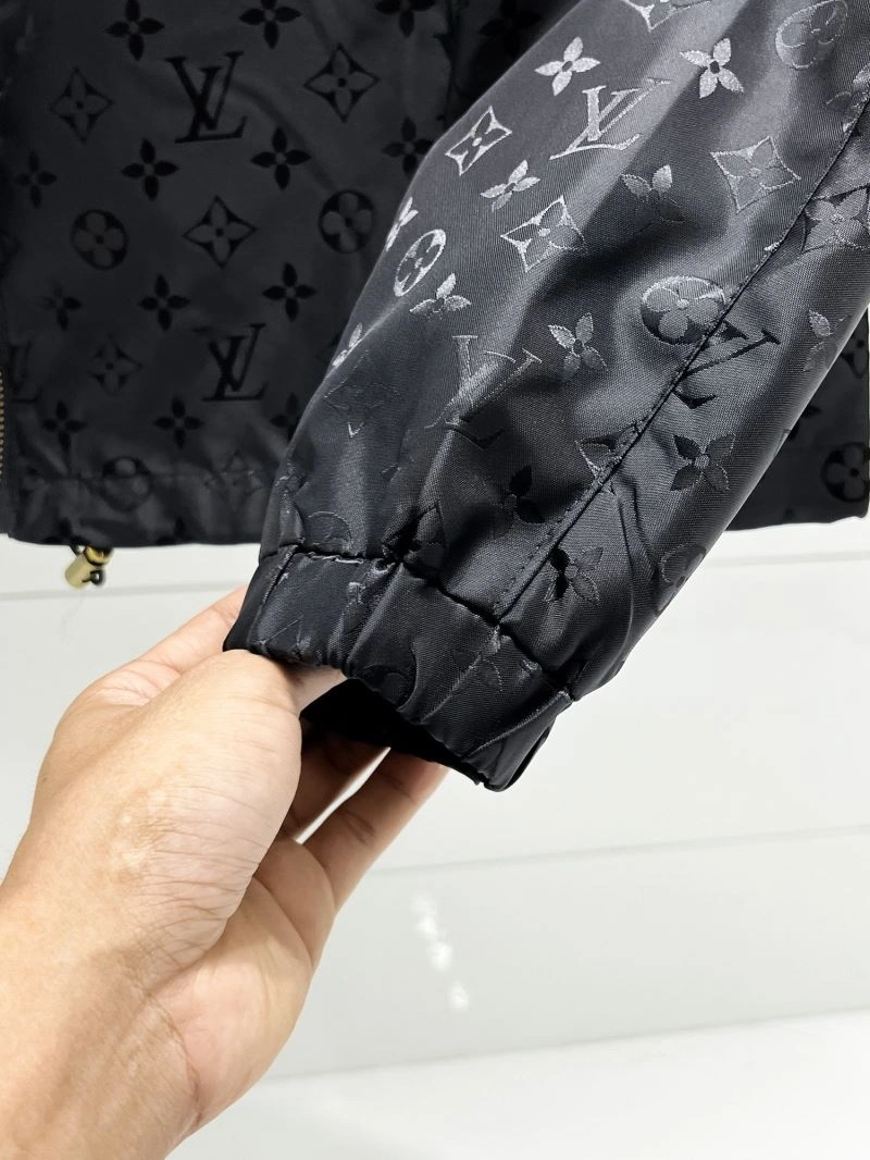 Low-cost Louis Vuitton Outwear