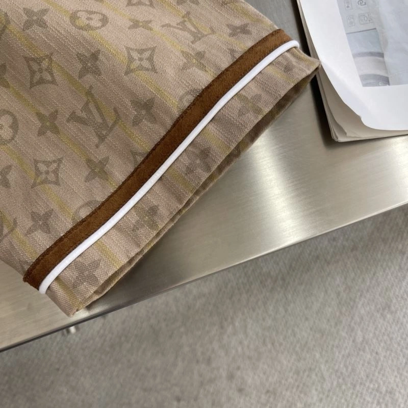Official Louis Vuitton Outwear