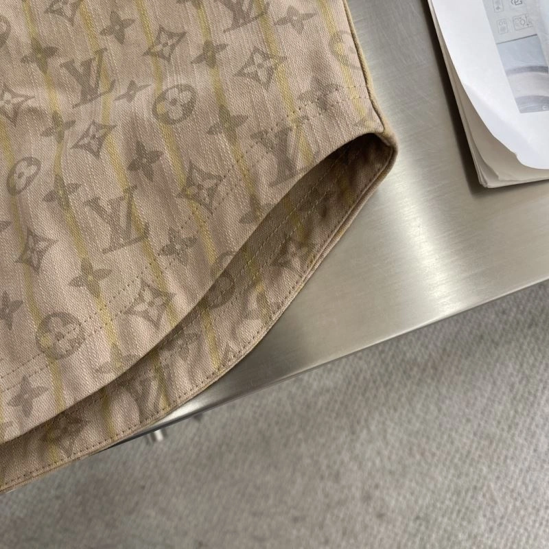Official Louis Vuitton Outwear