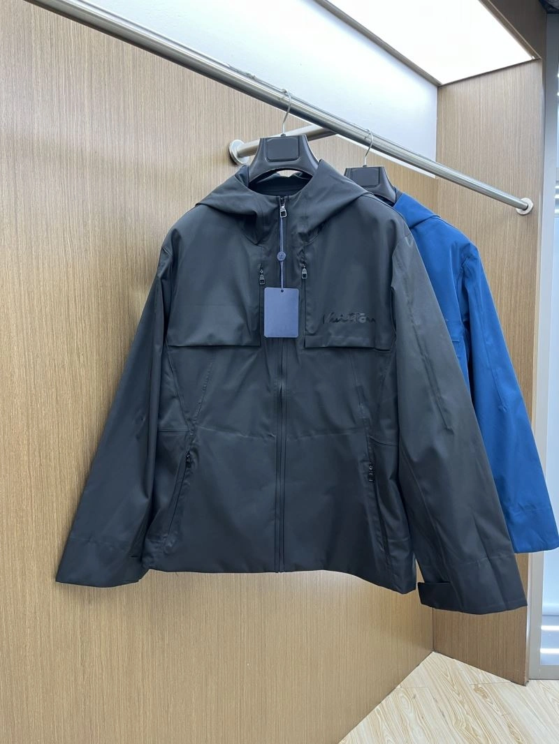 Louis Vuitton Outwear