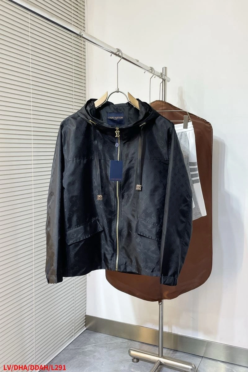 Louis Vuitton Outwear