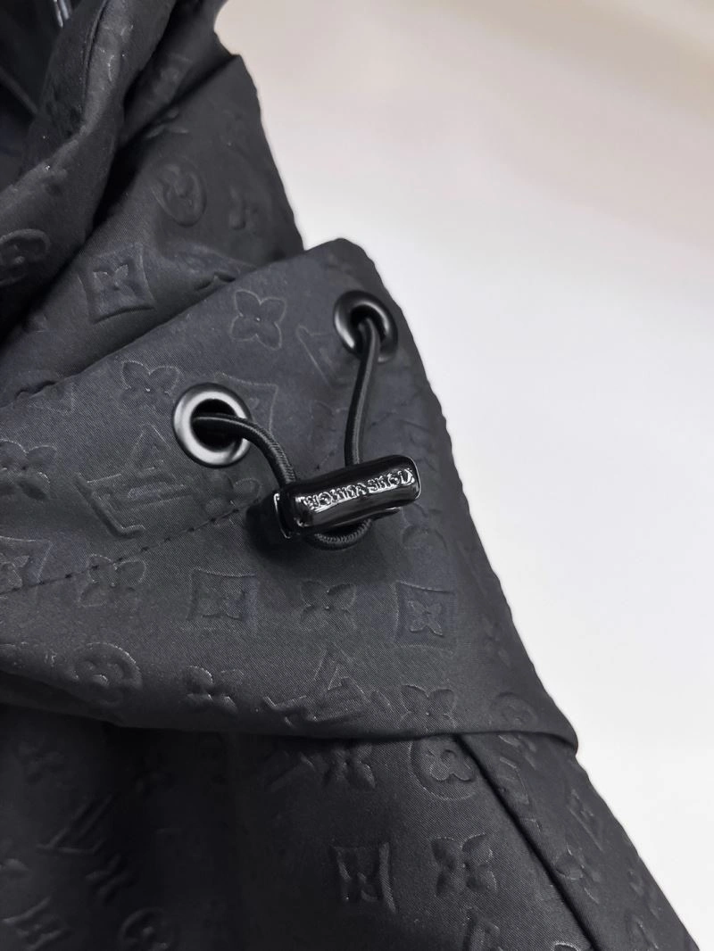 Low-cost Louis Vuitton Outwear
