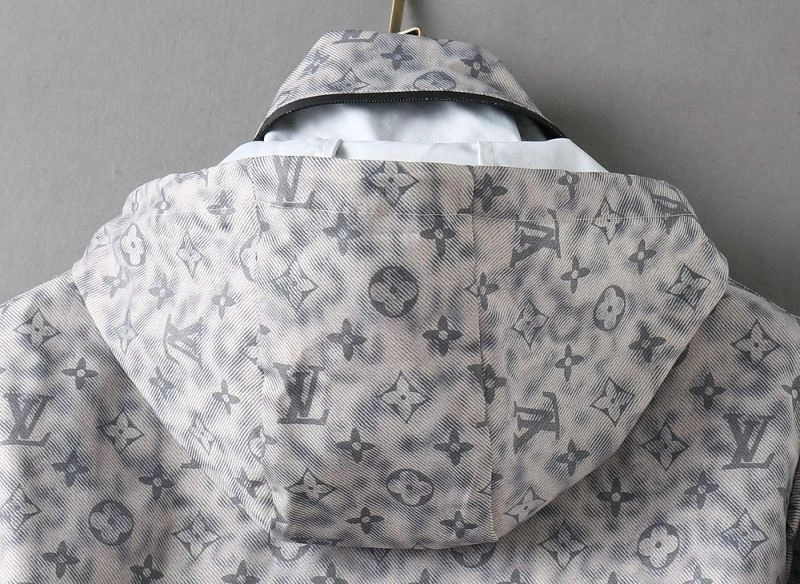 Cut-rate Louis Vuitton Outwear