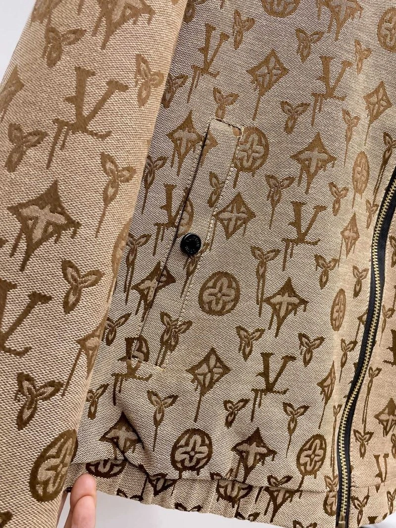 Cut-rate Louis Vuitton Outwear
