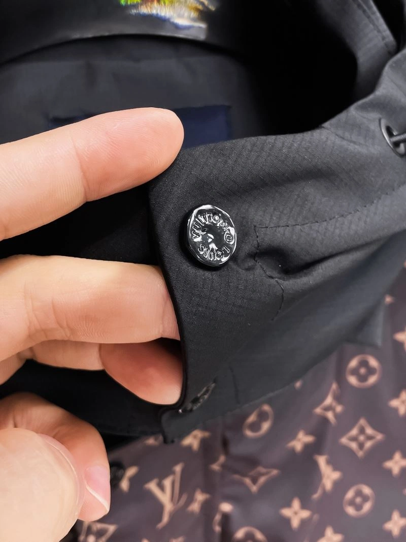 Accurate model Louis Vuitton Outwear