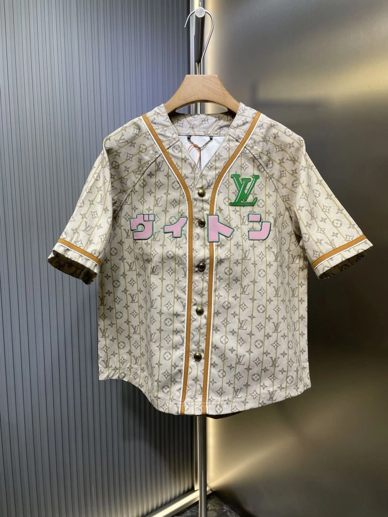 Louis Vuitton Outwear