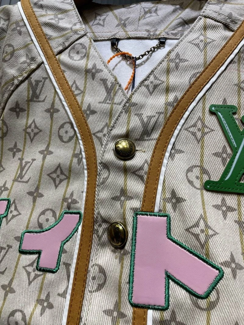 Legit Louis Vuitton Outwear