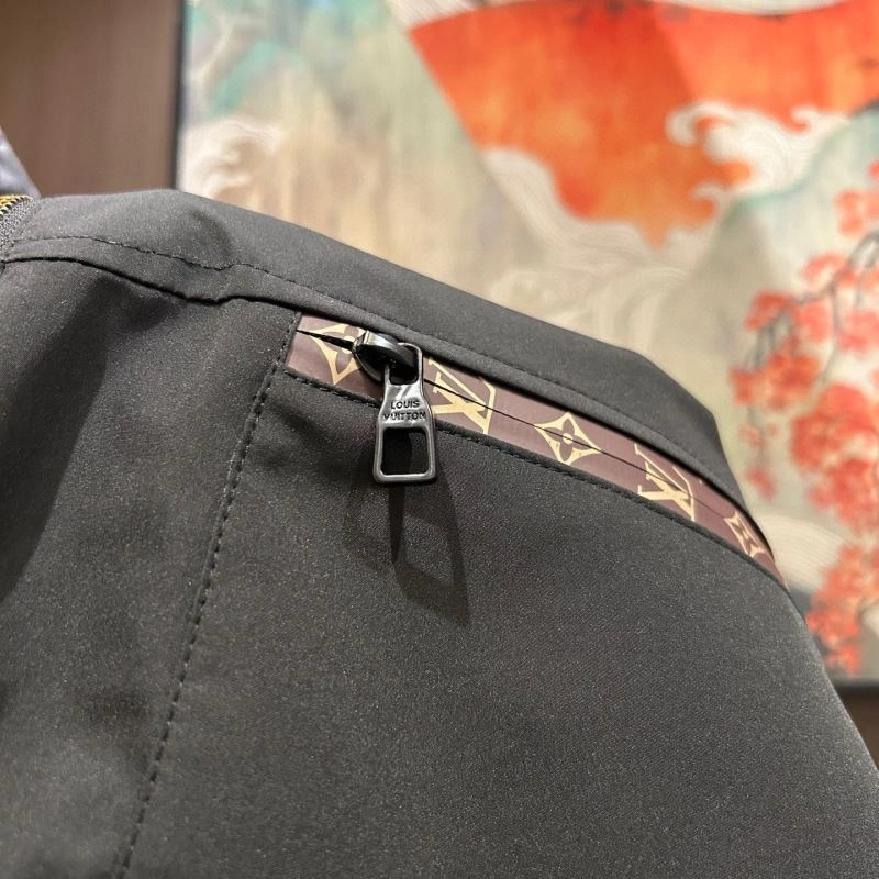 Mirror quality Louis Vuitton Outwear