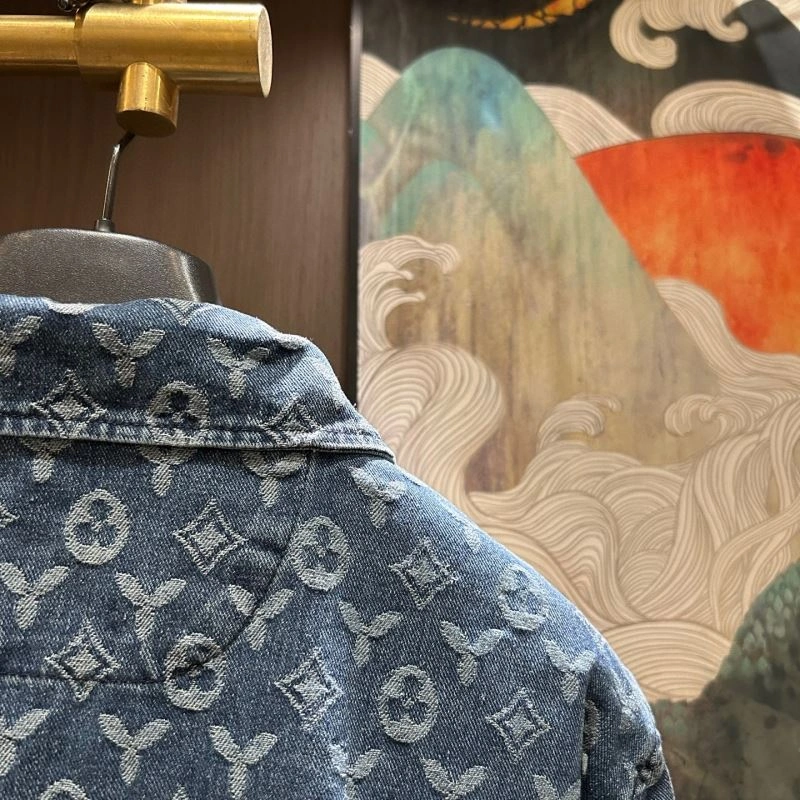 Economical Louis Vuitton Outwear