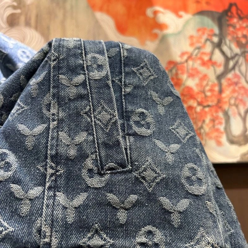 Economical Louis Vuitton Outwear
