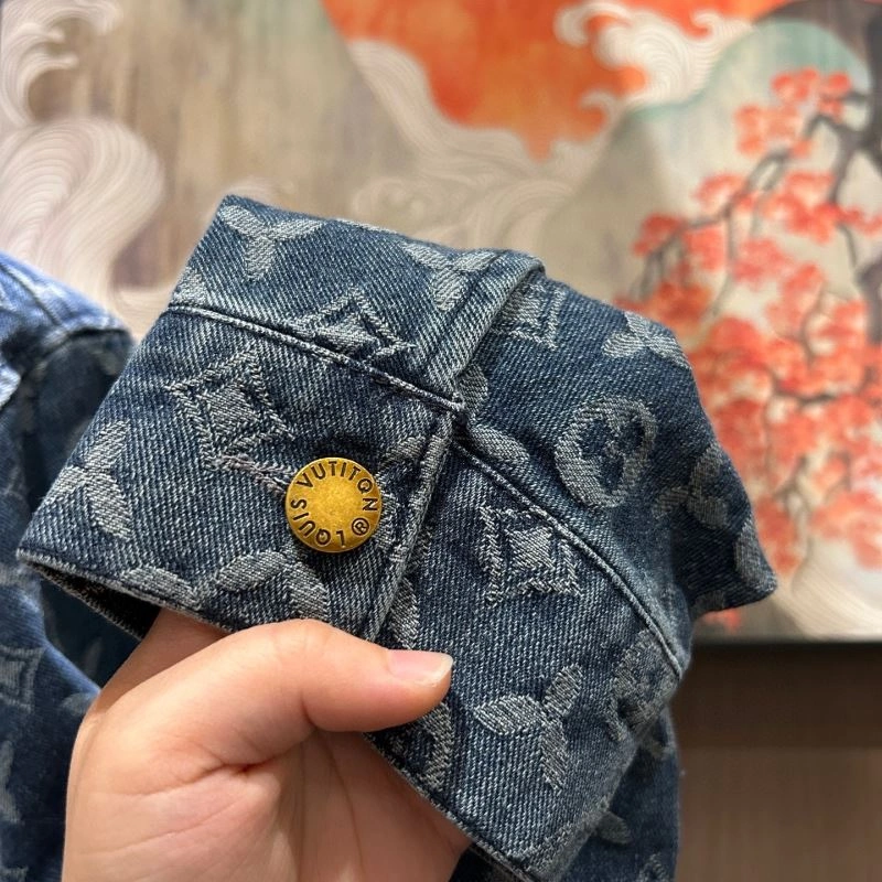 Economical Louis Vuitton Outwear