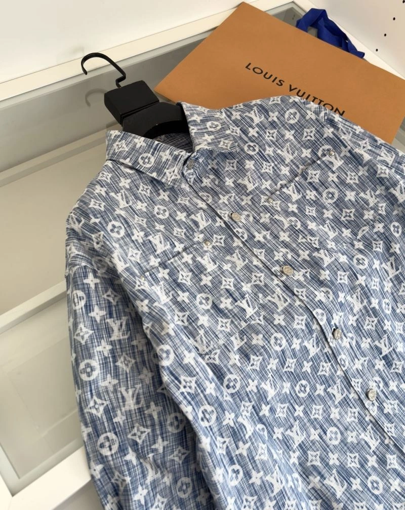 Legit Louis Vuitton Outwear