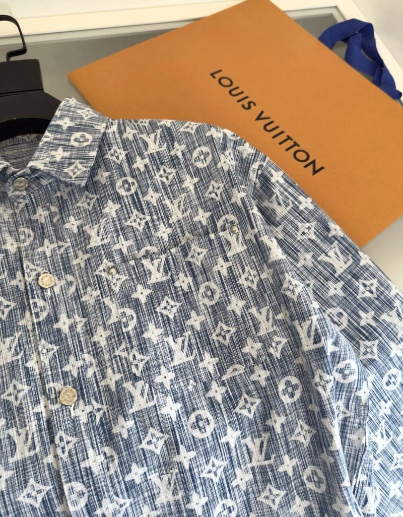 Legit Louis Vuitton Outwear