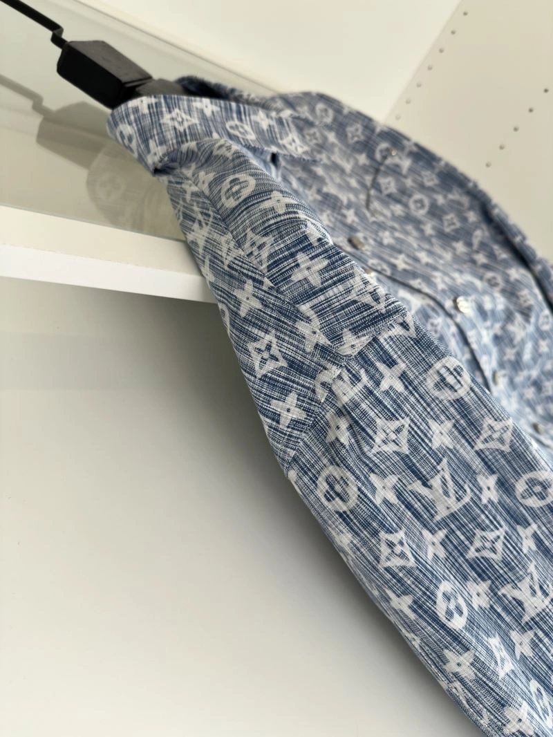 Legit Louis Vuitton Outwear
