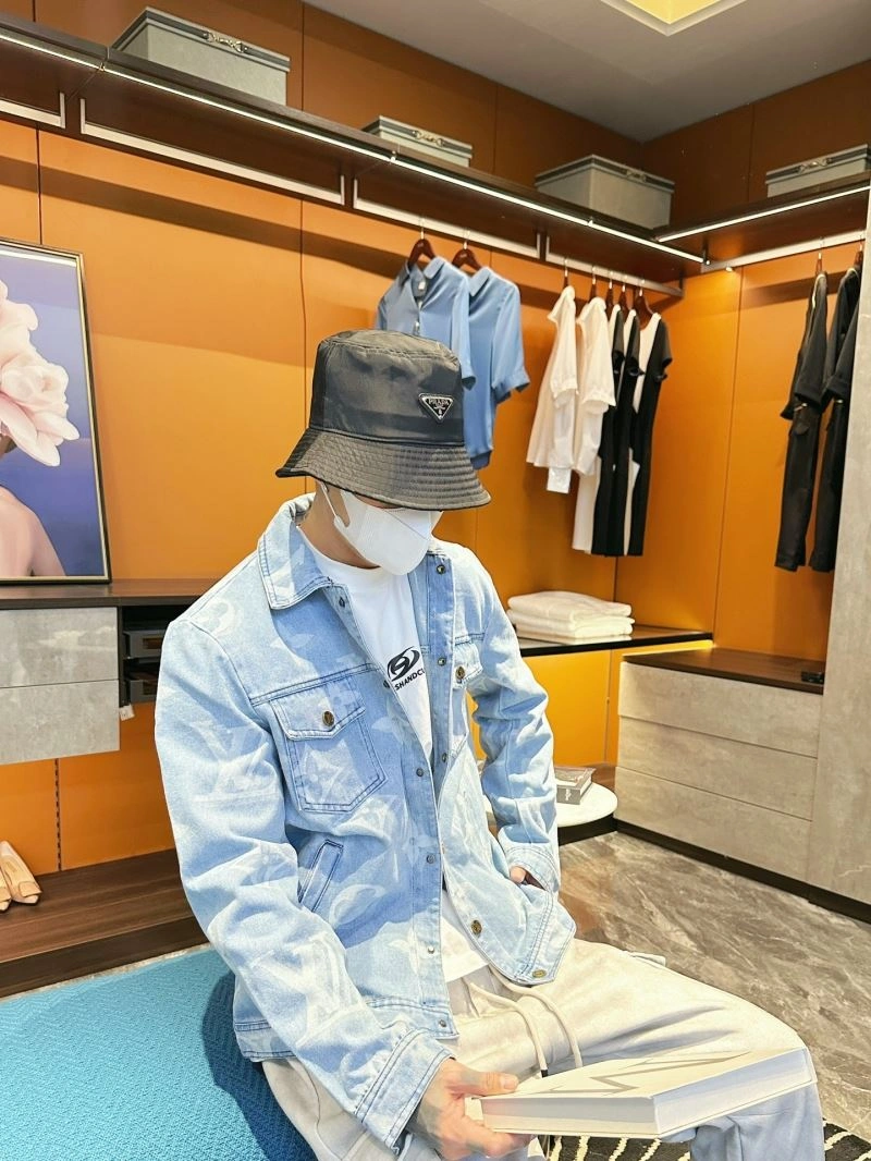 Reasonably priced Louis Vuitton Outwear