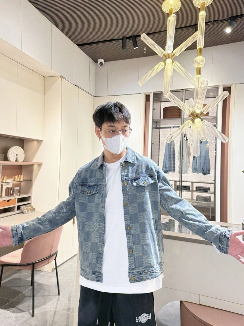 Factory-made Louis Vuitton Outwear
