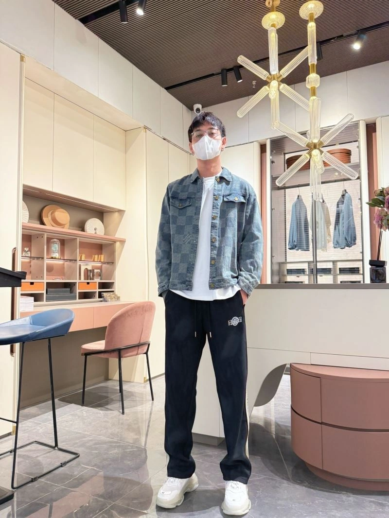 Factory-made Louis Vuitton Outwear