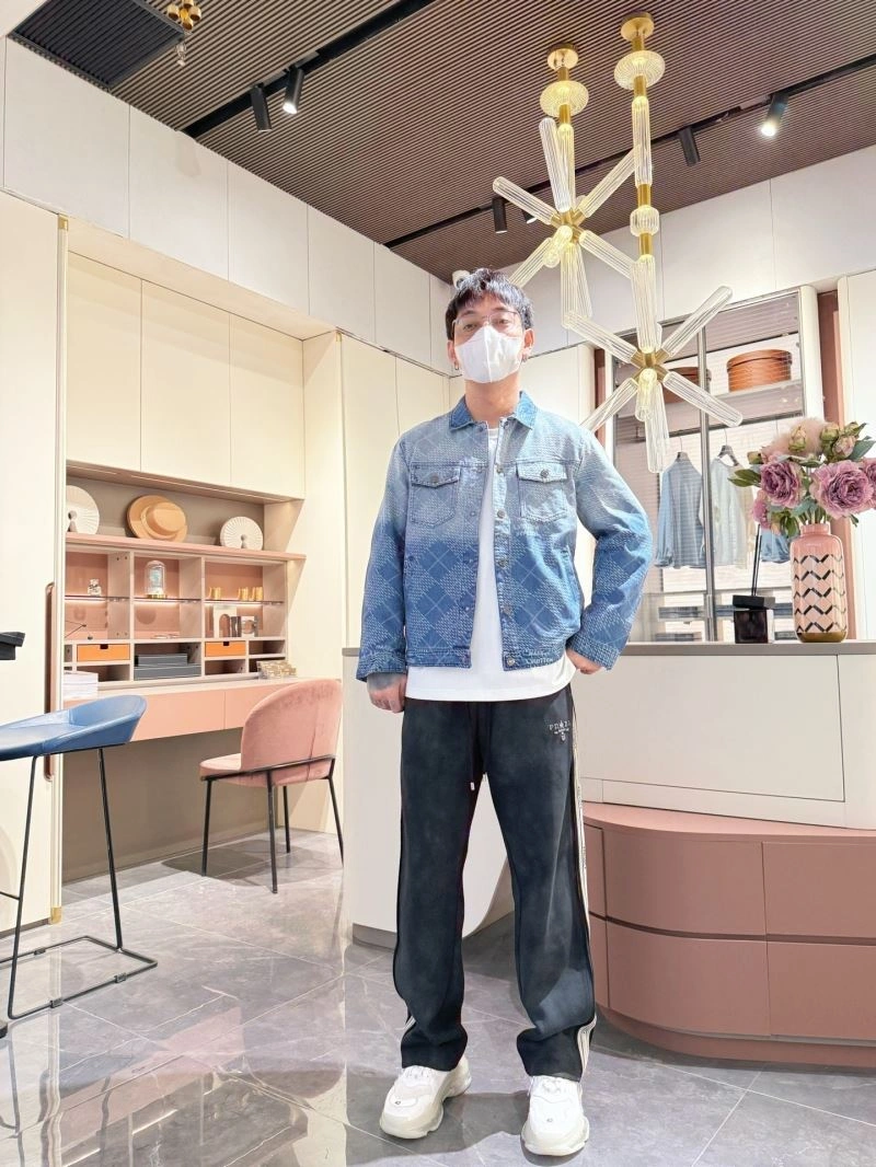Indistinguishable Louis Vuitton Outwear