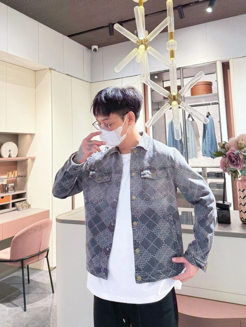 Genuine Louis Vuitton Outwear