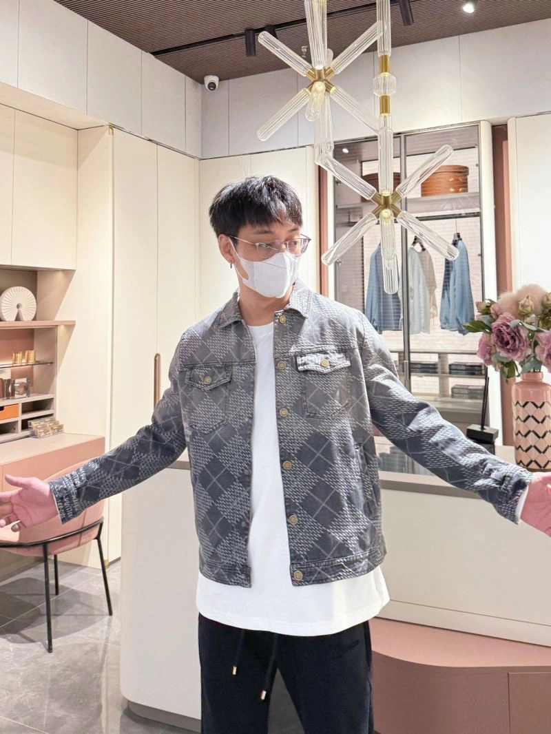 Genuine Louis Vuitton Outwear