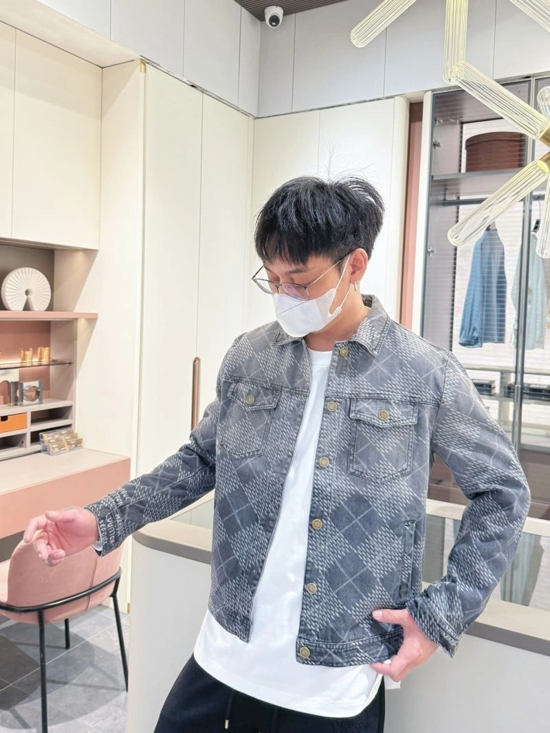 Genuine Louis Vuitton Outwear