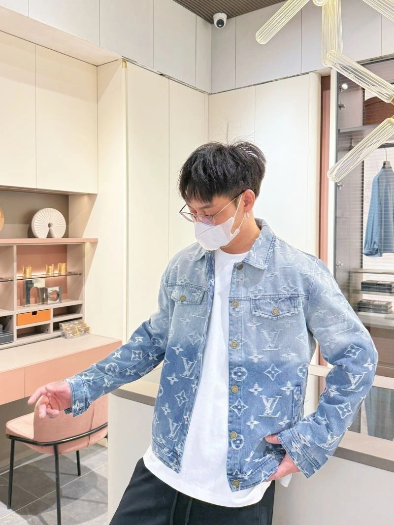 Precise copy Louis Vuitton Outwear