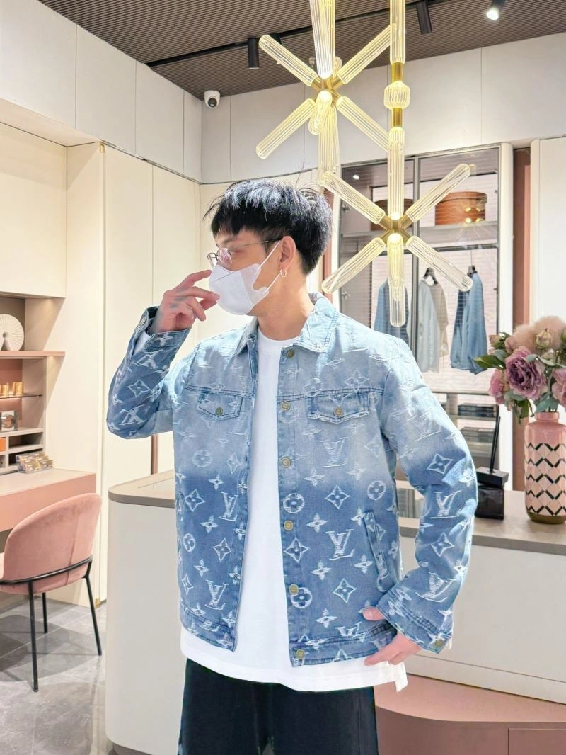 Precise copy Louis Vuitton Outwear