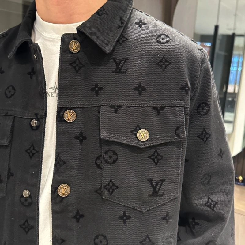 Real Louis Vuitton Outwear
