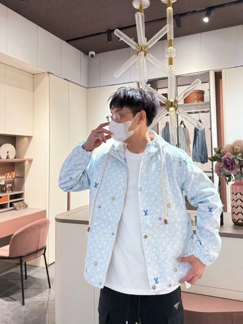 Discounted Louis Vuitton Outwear